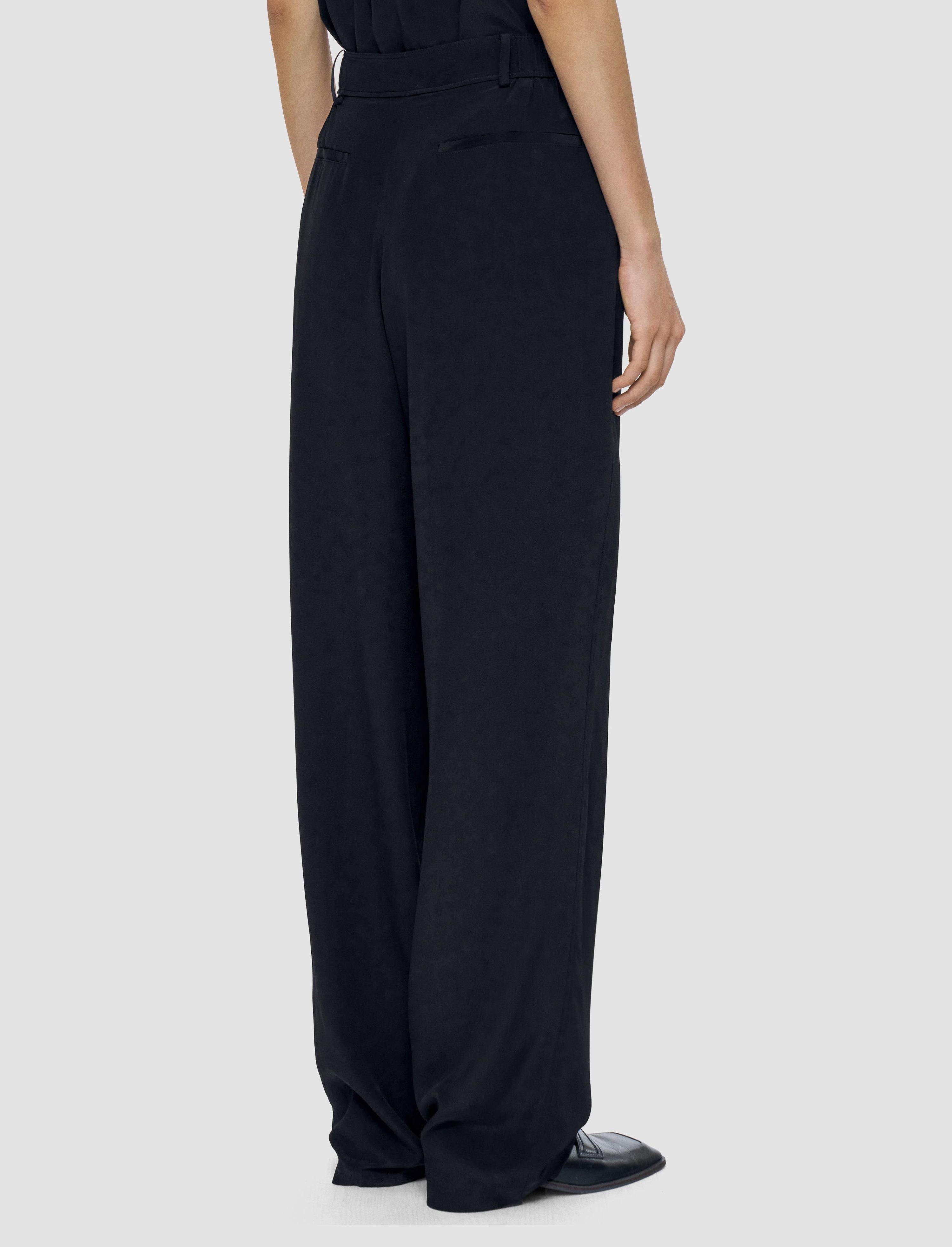 Tarn Crepe de Soie Silk Trousers in Black | JOSEPH GB